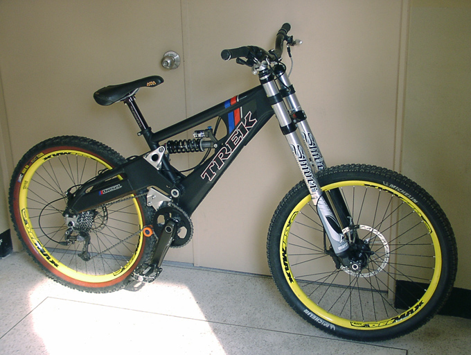 [Bike Porn] GT의 트렉 디젤 DH - 자료실-사진 - 산악자전거가 시작되는곳! 와일드바이크